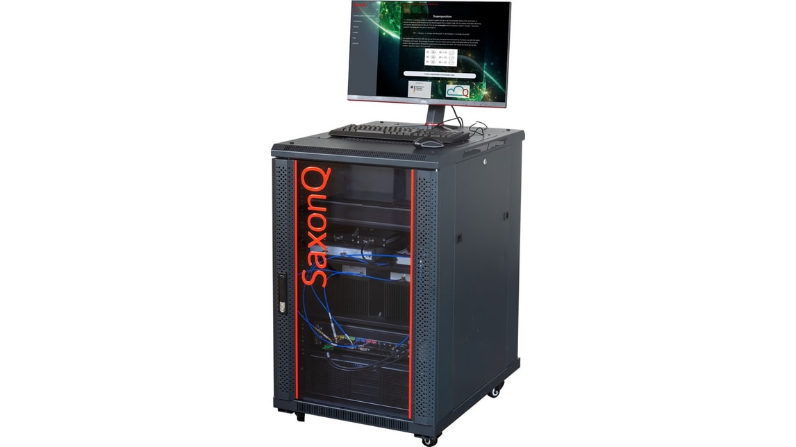 HANNOVER MESSE Product 2025: Mobile quantum computer for industry (SaxonQ)