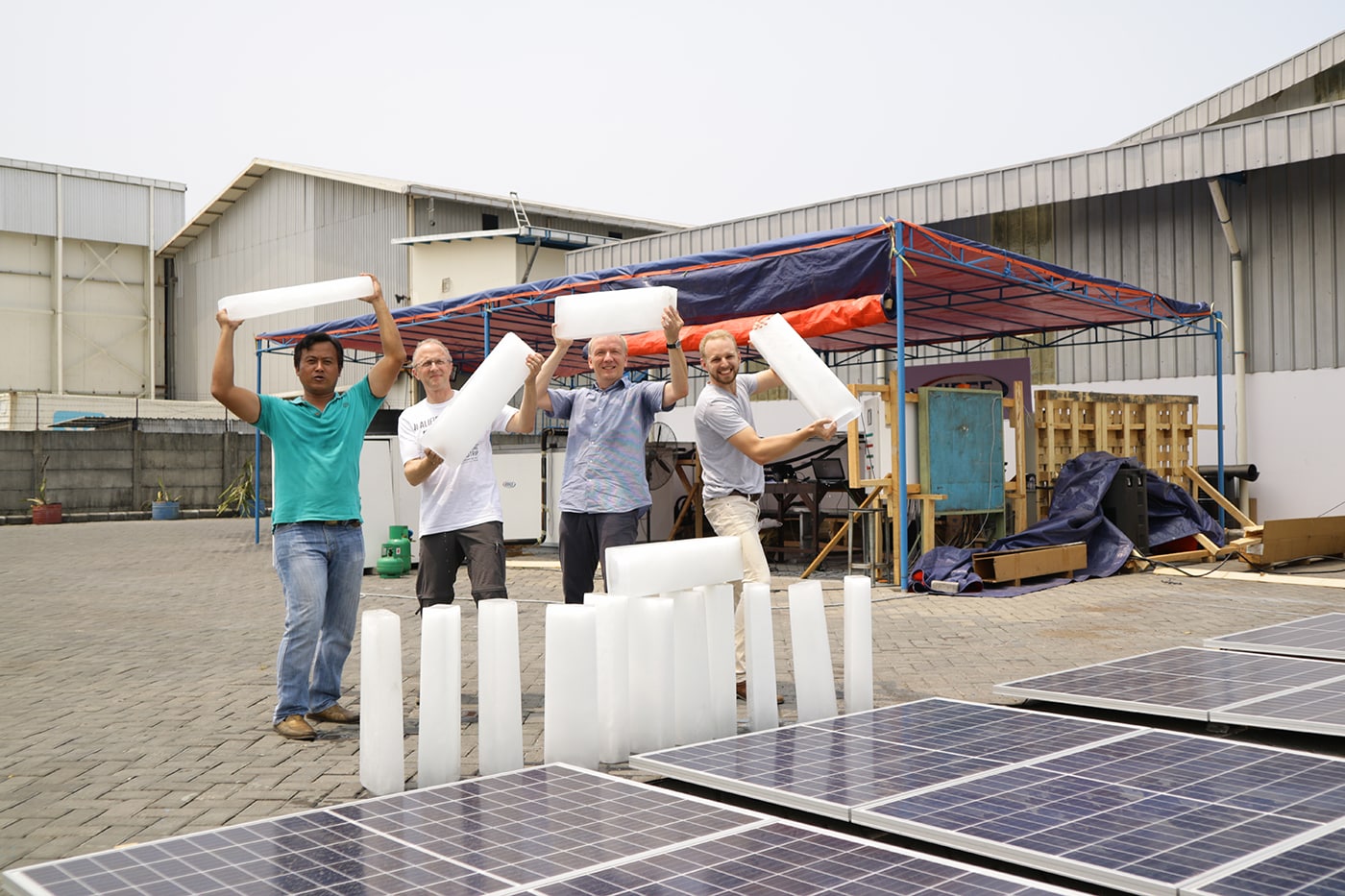 Digital Energy & Energy Efficiency: Solar ice-making machine for ...